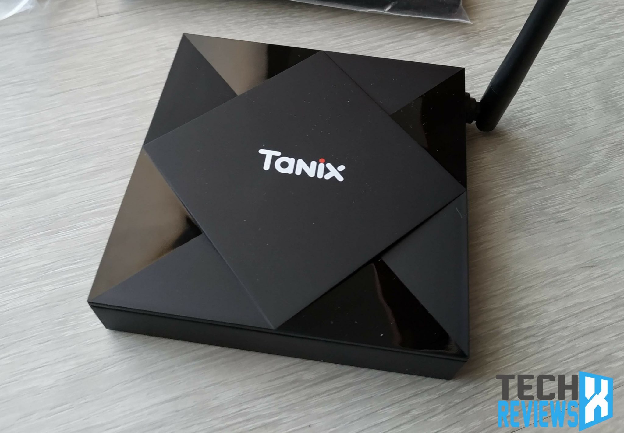 Tanix TX6s New Android TV Box Review | Techxreviews