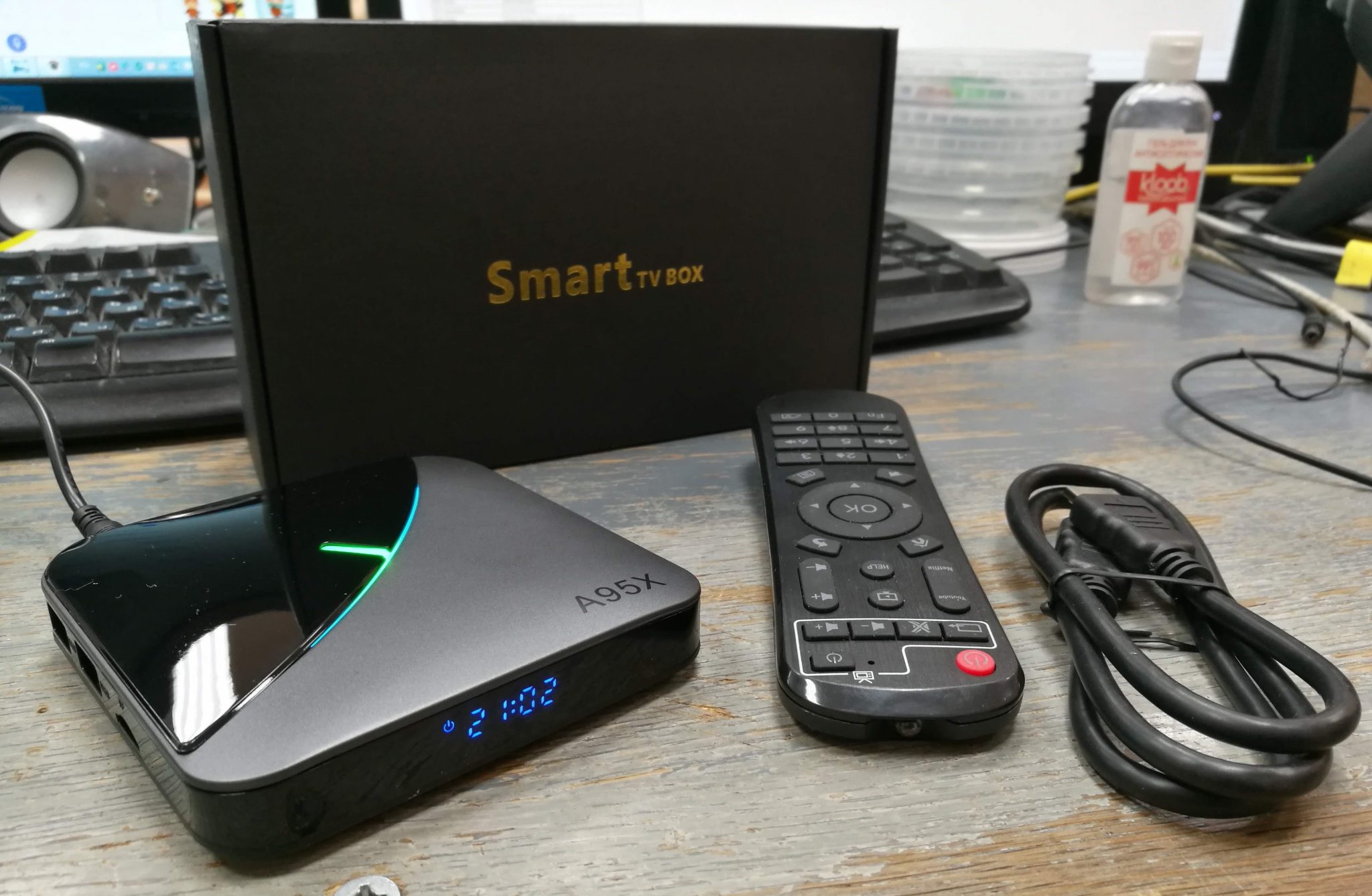 A95X F3 Air Review, Best Cheap RGB Smart TV Box | Techxreviews