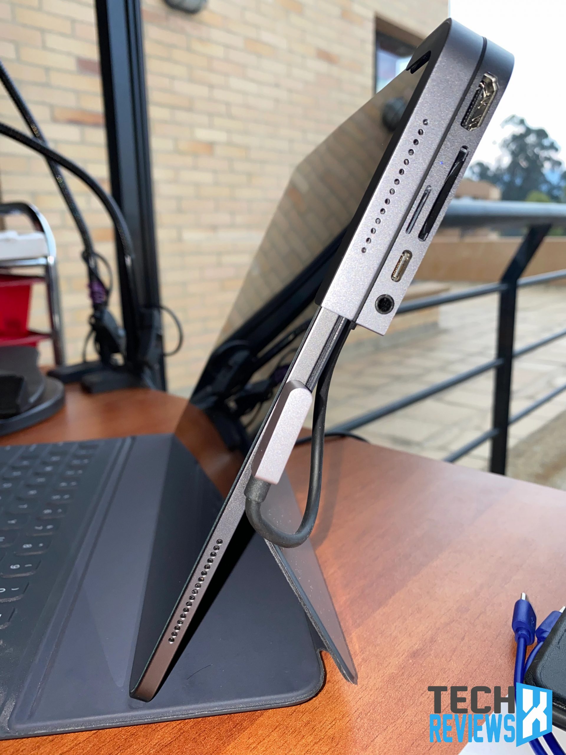 Baseus Bend Hub 6-in-1 USB C for iPad Pro Review