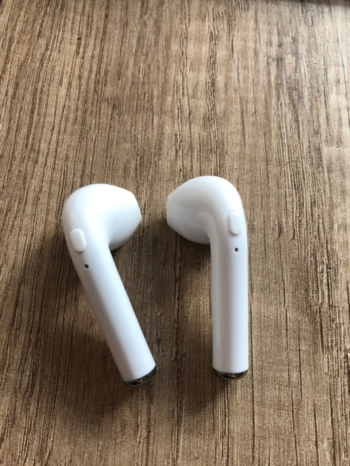 i7s Tws Earbuds Review – Apple AirPods clone! | Techxreviews