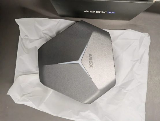 A95X F4 Review - New RGB TV Box With Amlogic S905X4 And Android 10