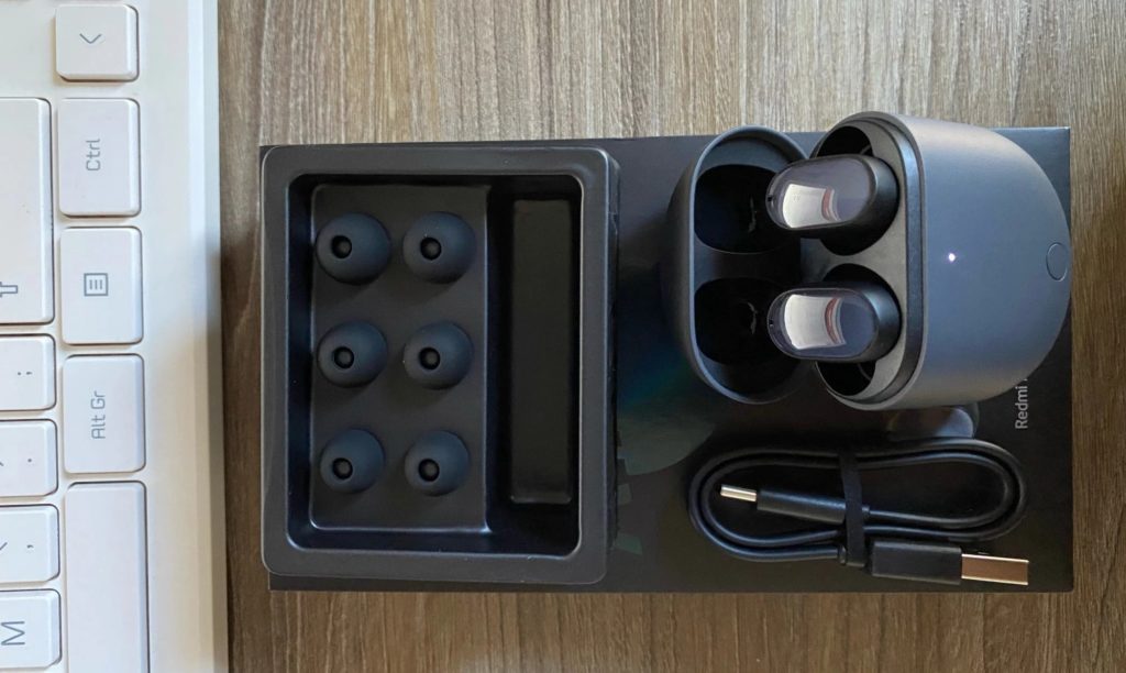 Redmi AirDots 3 Pro Review - Latest Budget Earbuds From Xiaomi