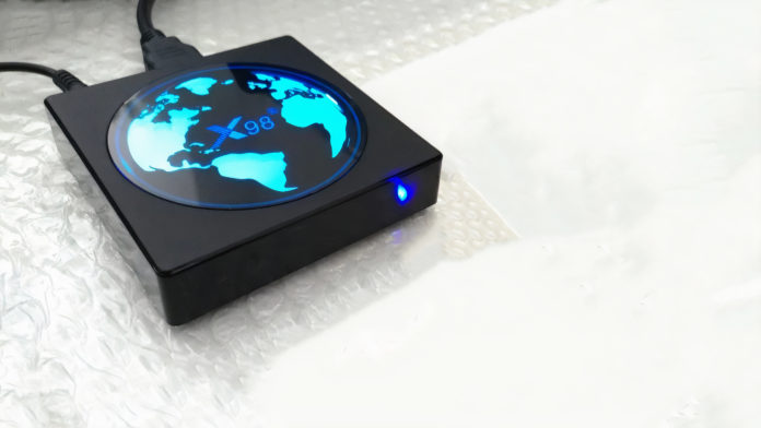 X98 Mini S905W2 Review - New Budget TV Box Under $40 Support AV1