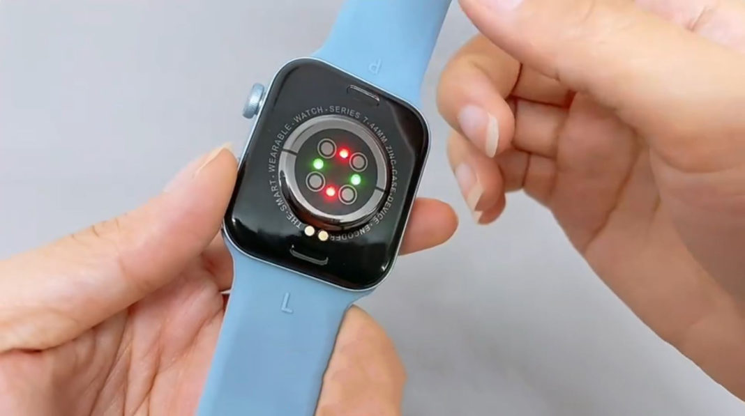 T100 Plus Smartwatch Review – New Apple Watch clone Inspired by iPhone