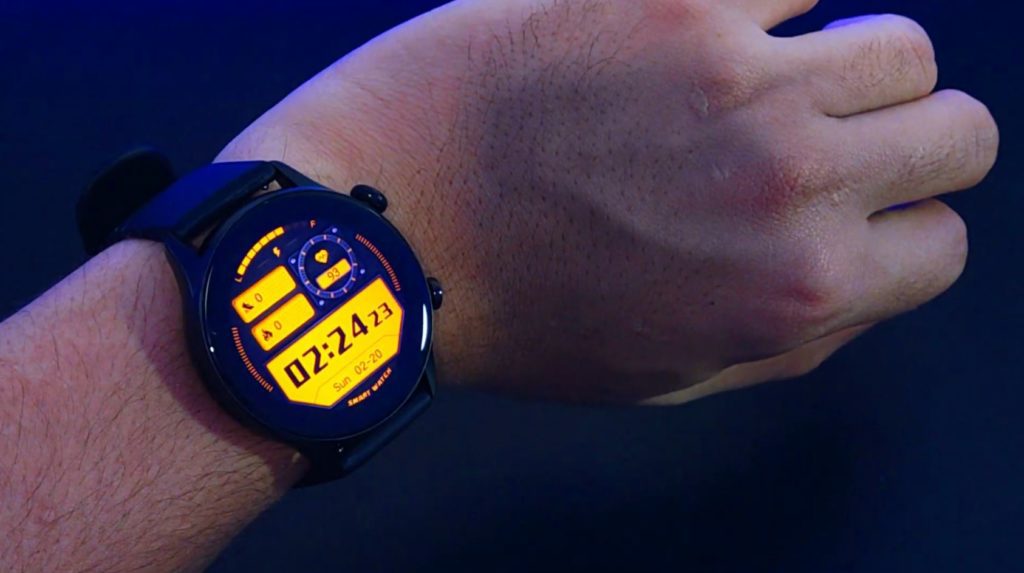 Colmi i30 Review - New Smartwatch with AMOLED Screen Under $50