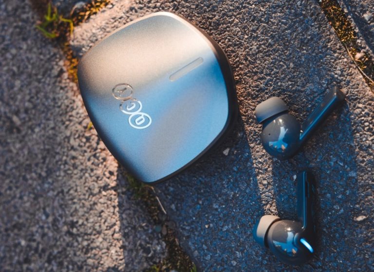 QCY G1 Earbuds Review - Is it really for gaming or just a beautiful design?