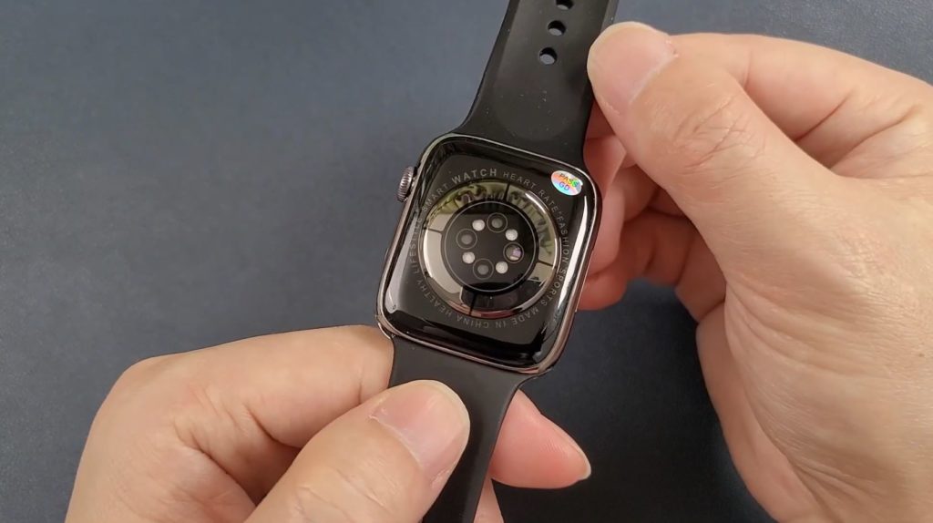 DT7 Max Smartwatch Review - Why is it a Perfect Clone of Apple Watch 7