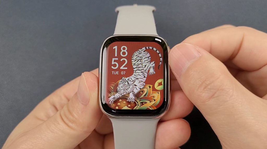 PD7 Max Plus Review - What does this Apple Watch Series 7 Clone Offer?