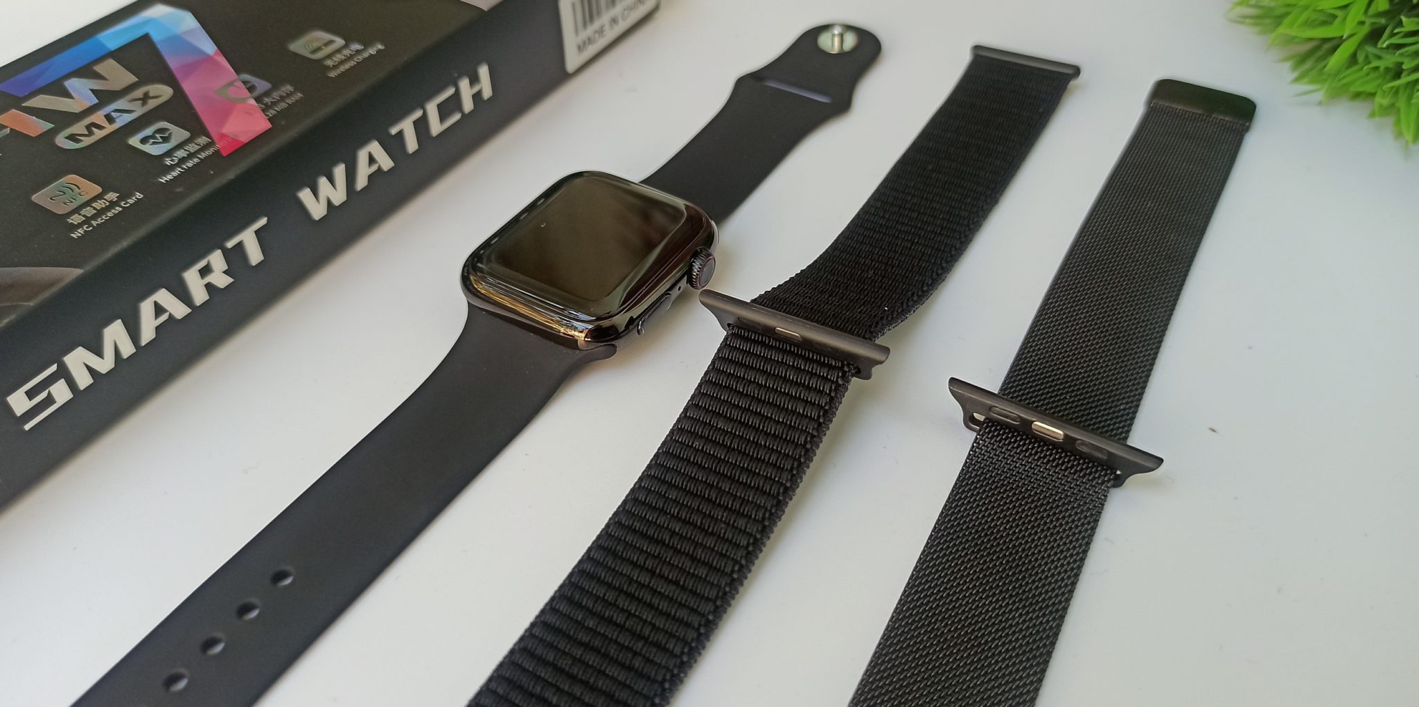 HW7 Max Smartwatch Review - Best Screen And New Software