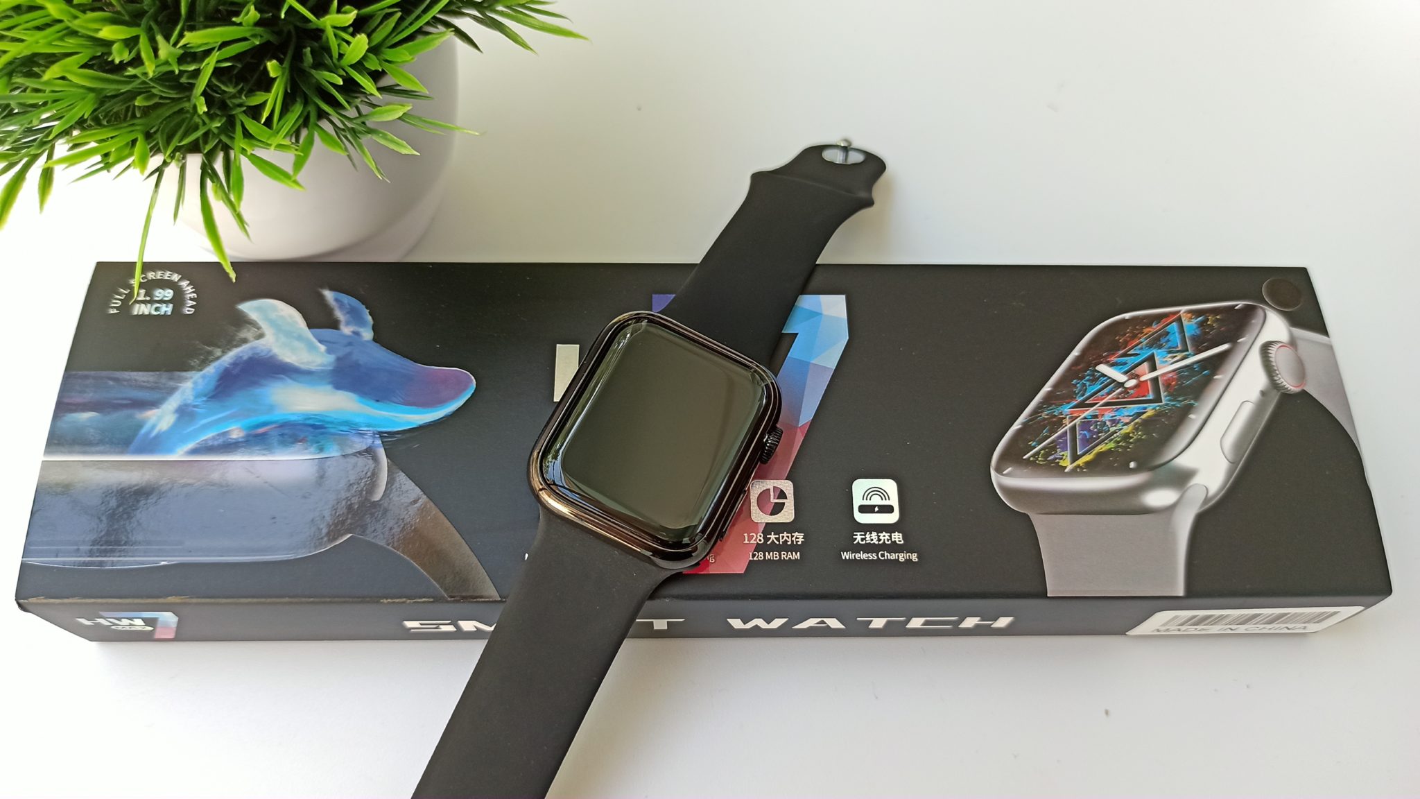 HW7 Max Smartwatch Review - Best Screen And New Software