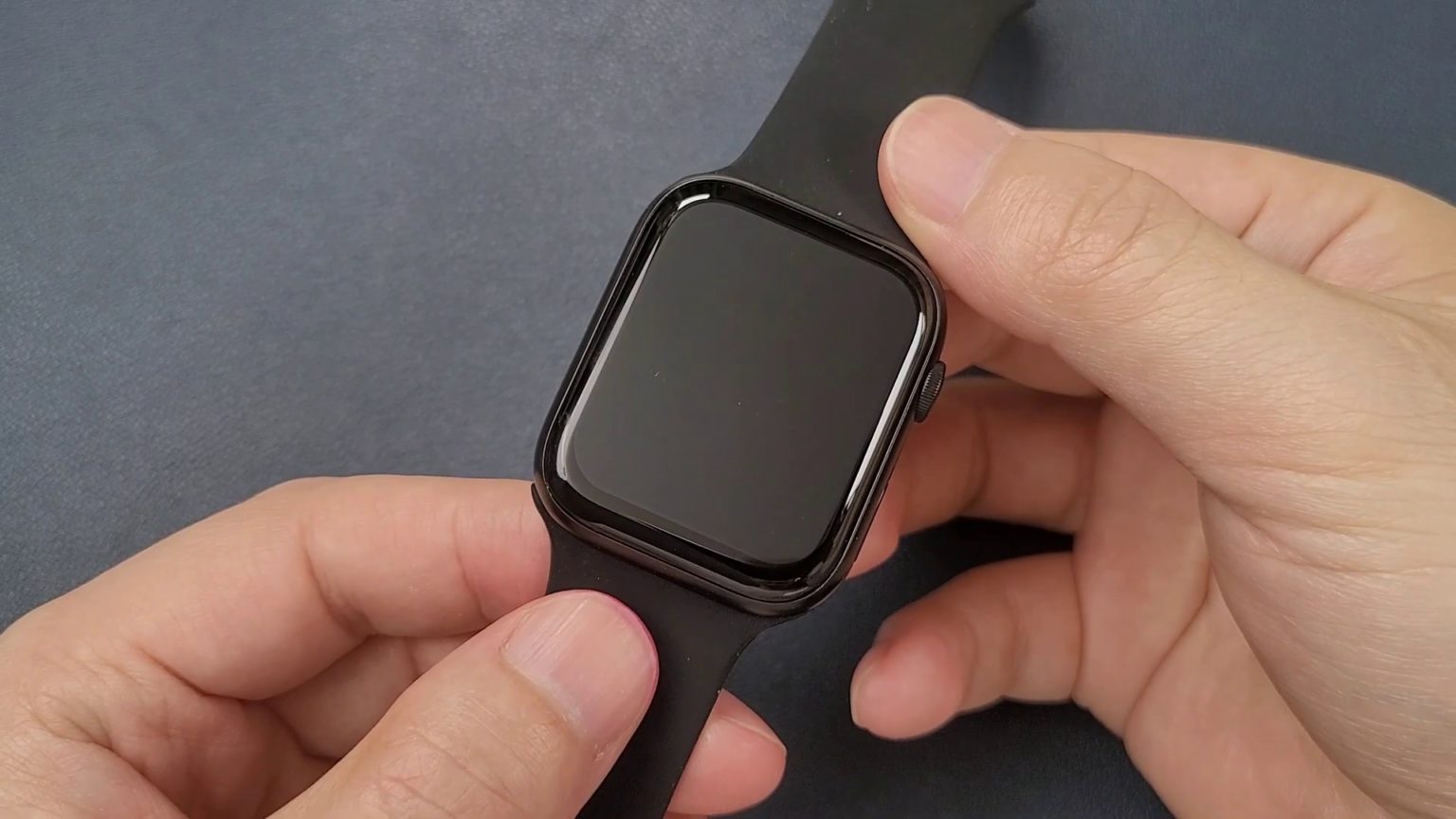 W007M Smartwatch Review - Cheaper Apple Watch 7 Clone With 1.9 Inch Screen