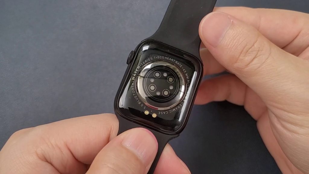 W007M Smartwatch Review - Cheaper Apple Watch 7 Clone With 1.9 Inch Screen