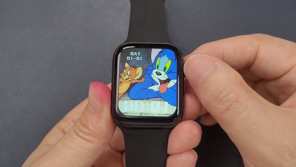 W007M Smartwatch Review - Cheaper Apple Watch 7 Clone With 1.9 Inch Screen