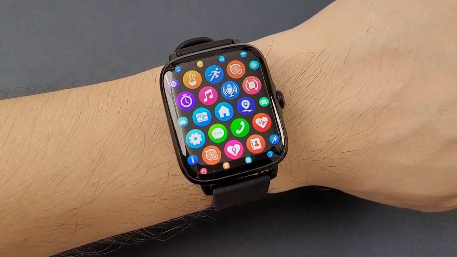 DT102 Smartwatch Review - Is it DT7 Max with a New Design?