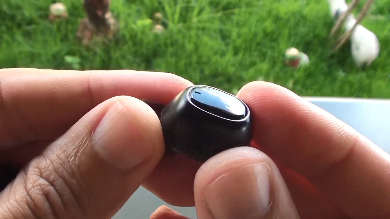 Baseus Encok W12 Review, Budget Earphone With Big Battery & Fast Charge