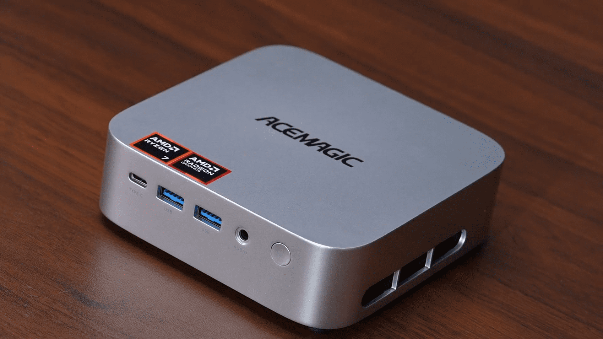 AceMagic W1 Review: The Cheapest 780M Gaming Mini PC You Can Buy ...