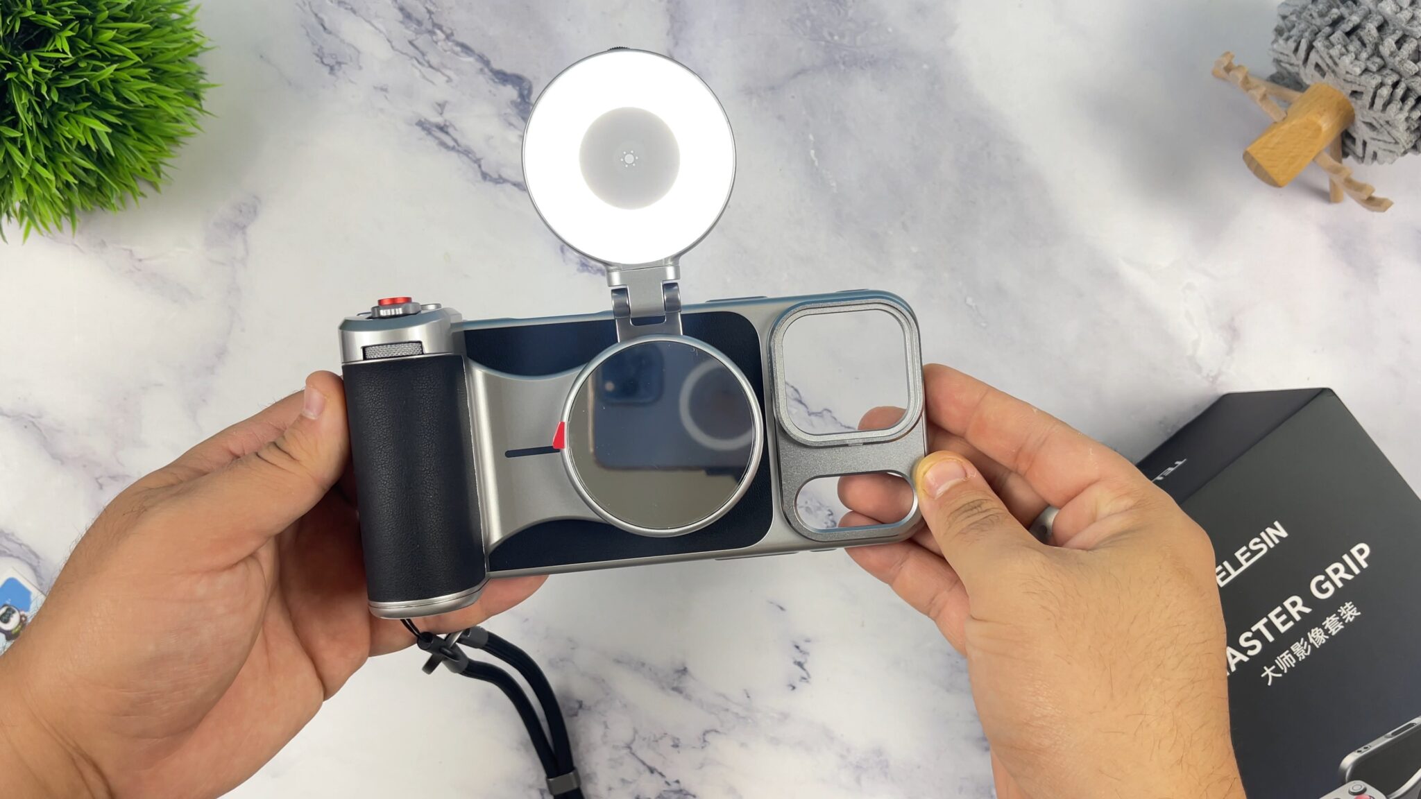 TELESIN Master Grip: The iPhone Camera Grip I've Been Waiting For ...